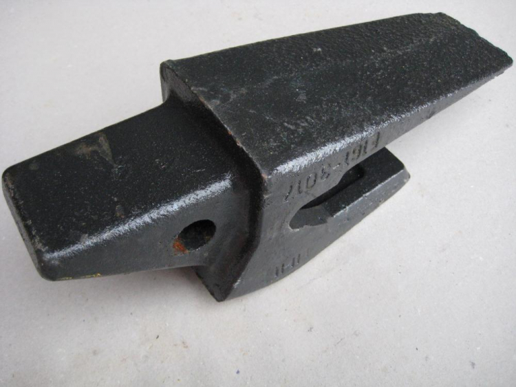 Hyundai E161-3017 Adaptor. - HSO